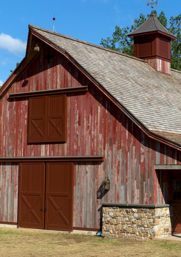 Allen Barn - Elmwood Reclaimed Timber