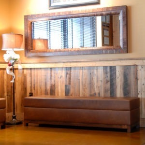 5 Rustic Interior Wall Ideas Using Wood Wall Paneling | Elmwood ...