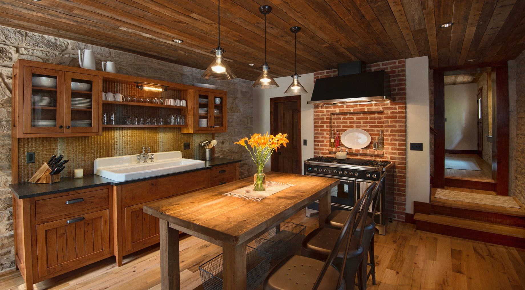 9 Ways To Use Reclaimed Wood In Your Kitchen | Elmwood Reclaimed Timber