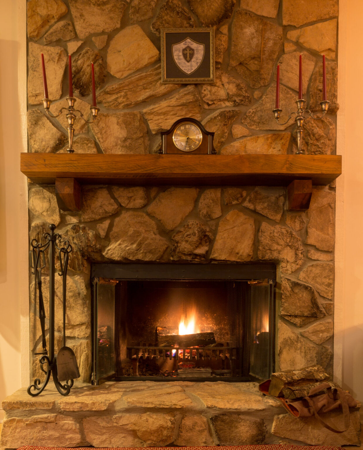 Oak Floating Mantel | Box Beam Mantel | Elmwood Reclaimed Timber