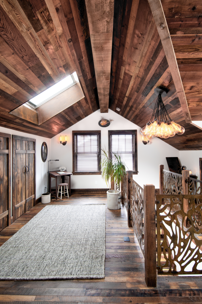 Reclaimed Barn Wood Styles & Finishes